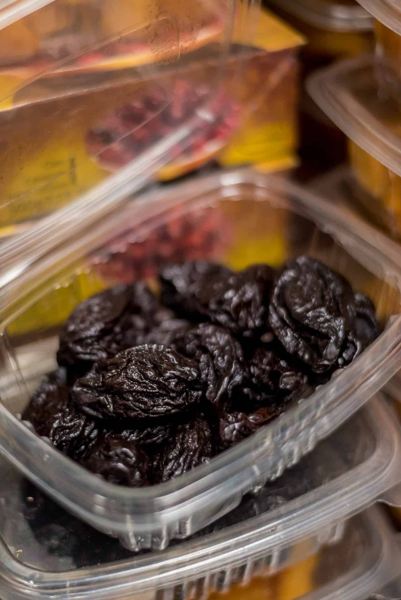 Moist Sweet Prunes (Jumbo) - Leons Fruit Shop