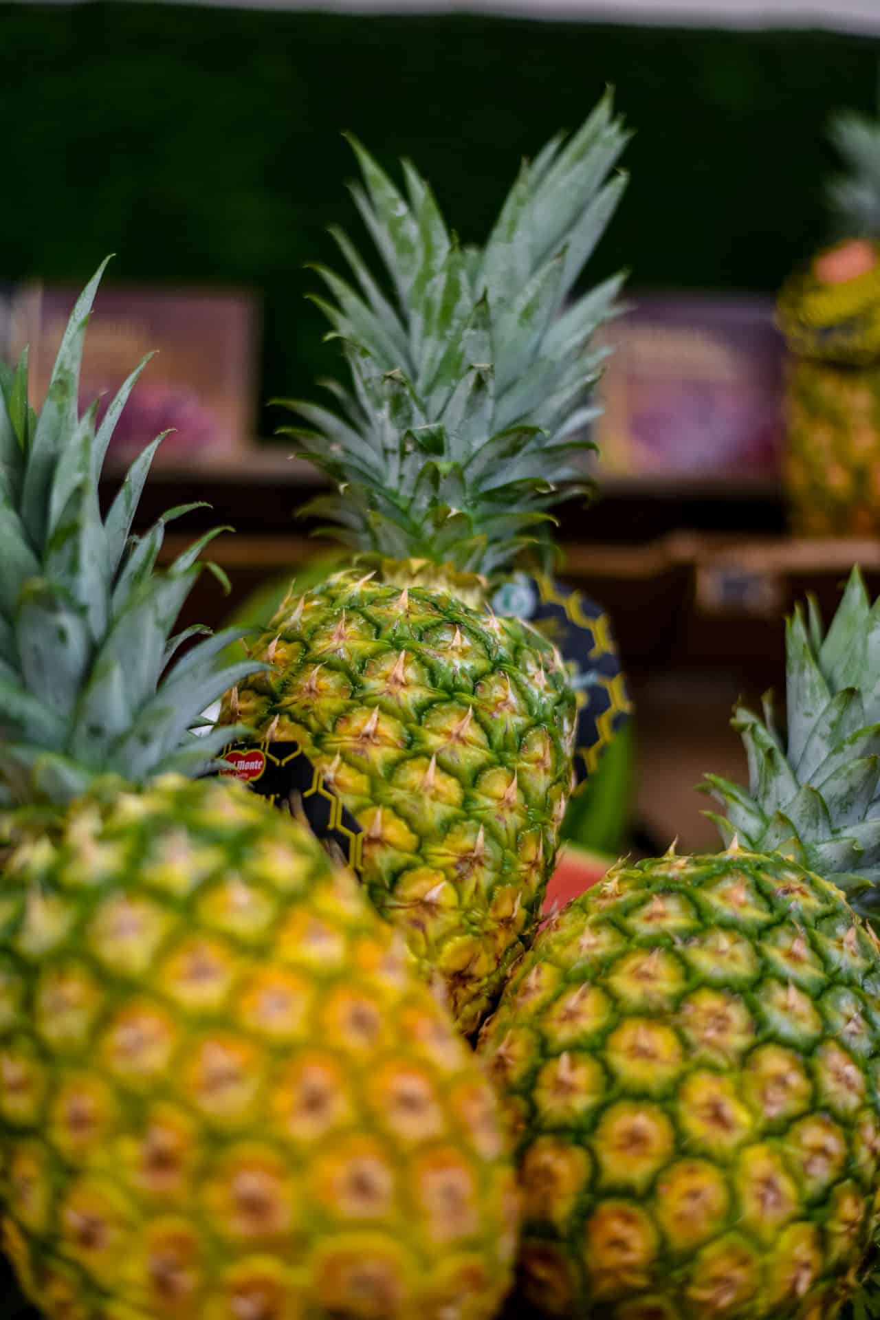 By Air Best Pineapples - Leon's Fruit Shop