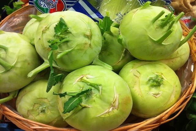 Kohlrabi - Leons Fruit Shop